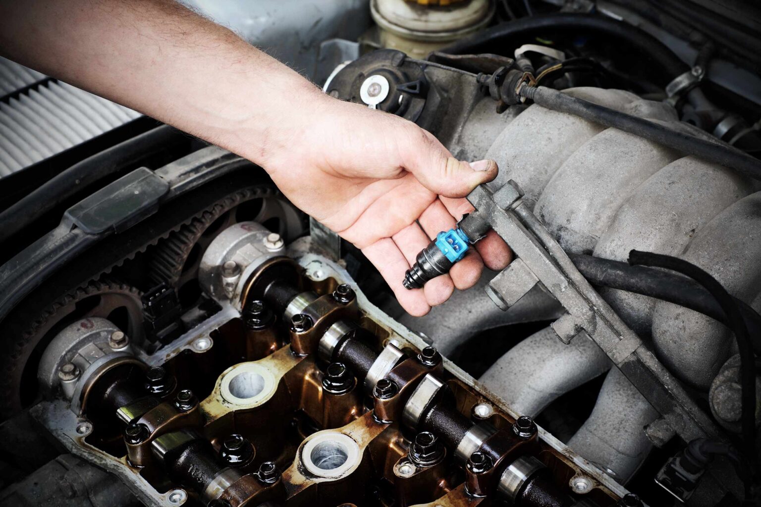 From Tank to Engine: The Anatomy of Car Fuel System Components - Cars ...